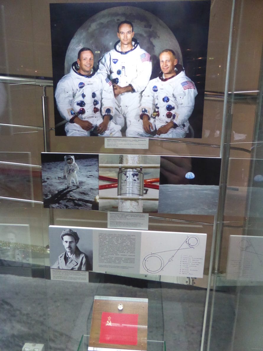 Visiting The Museum of Cosmonautics in Moscow – Chasing Penelope